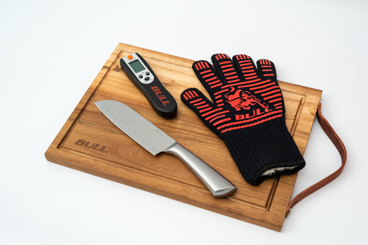 BULL BBQ Grillværktøj - TBS Grillshop / Primo Nordic ApS